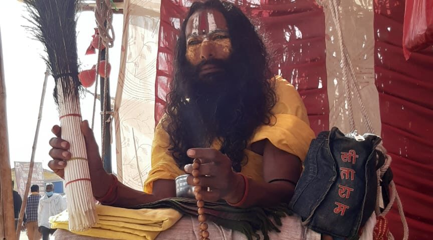 Sadhu meditates in standing position for three decades - Vrindavan Today