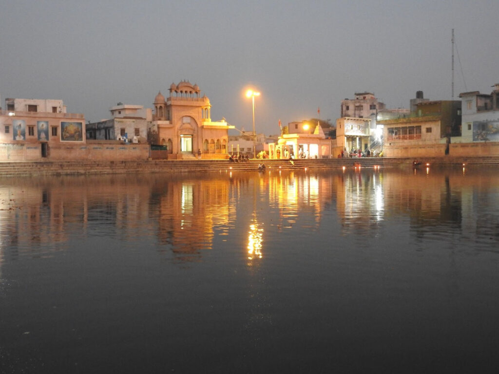 Ahoi Ashtami: The Sacred Bath at Radha Kund - Vrindavan Today