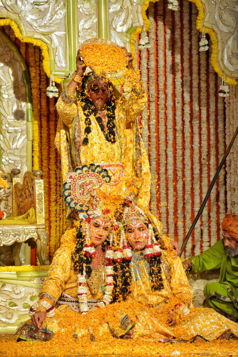 Holi transformation: Festival of Cupid to Color of Divine - Vrindavan Today