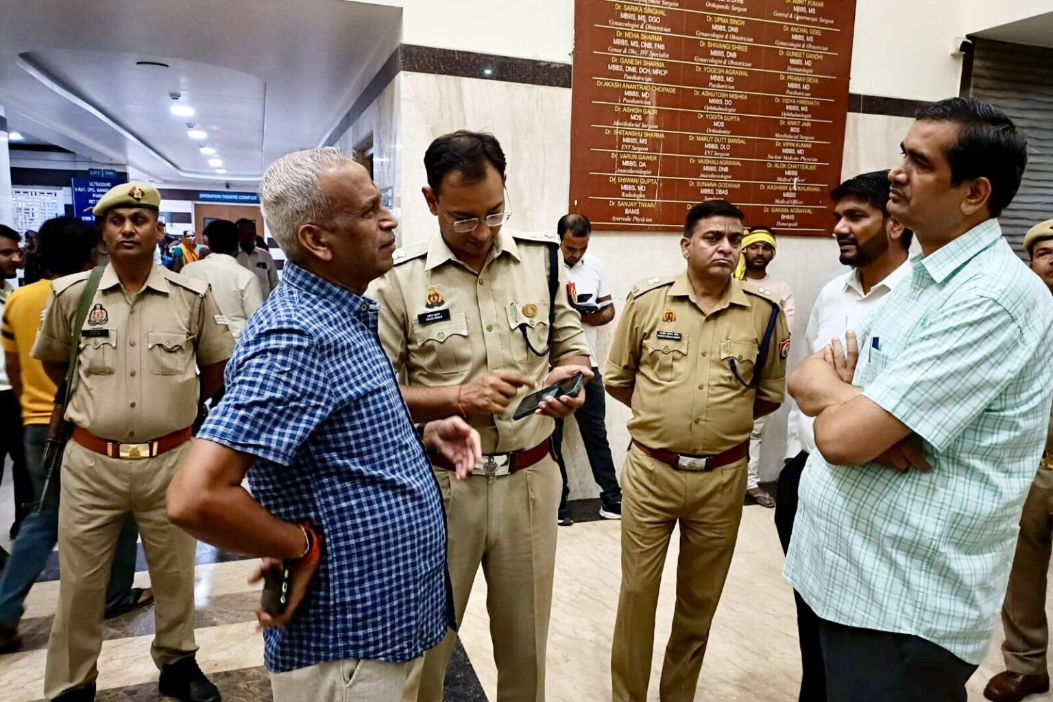 Nine Injured as Old Balcony Collapses Near Banke Bihari Temple Amid ...